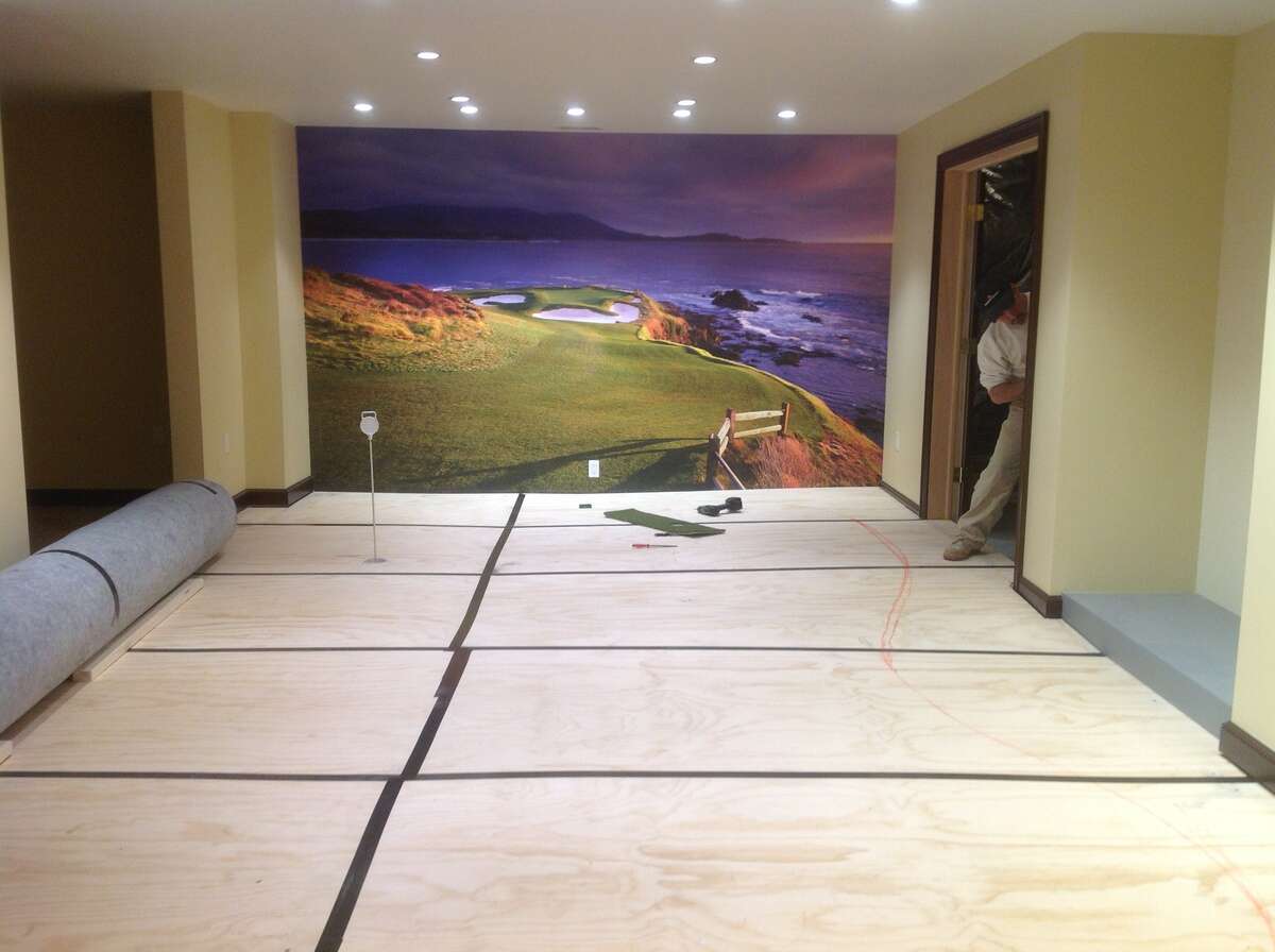 Indoor Putting Greens | DeShayes Dream Greens